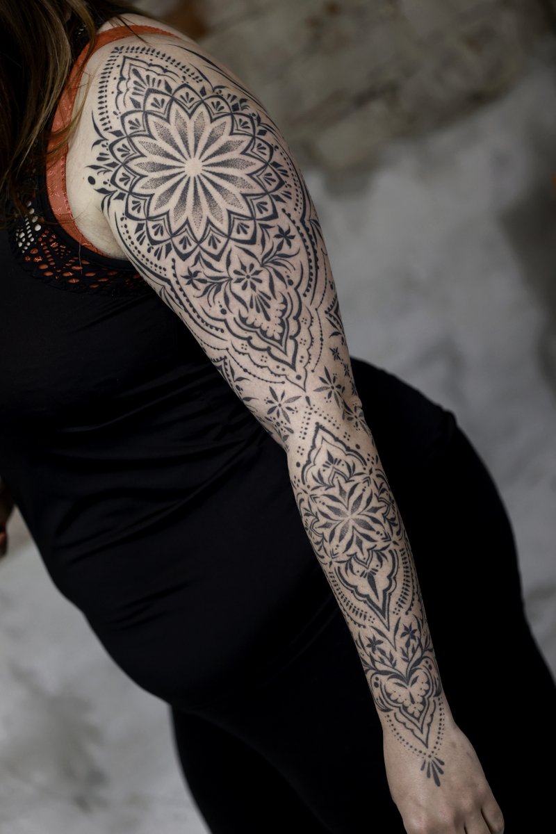 Tatuaż #122094 - Ada So Tattoo | TattooArtist