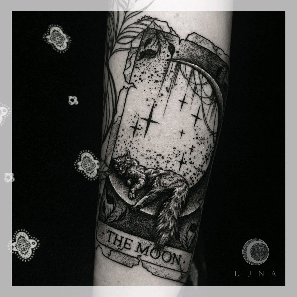 Tatuaż #95501 - Luna tattoo - Styl: Black & Grey | TattooArtist